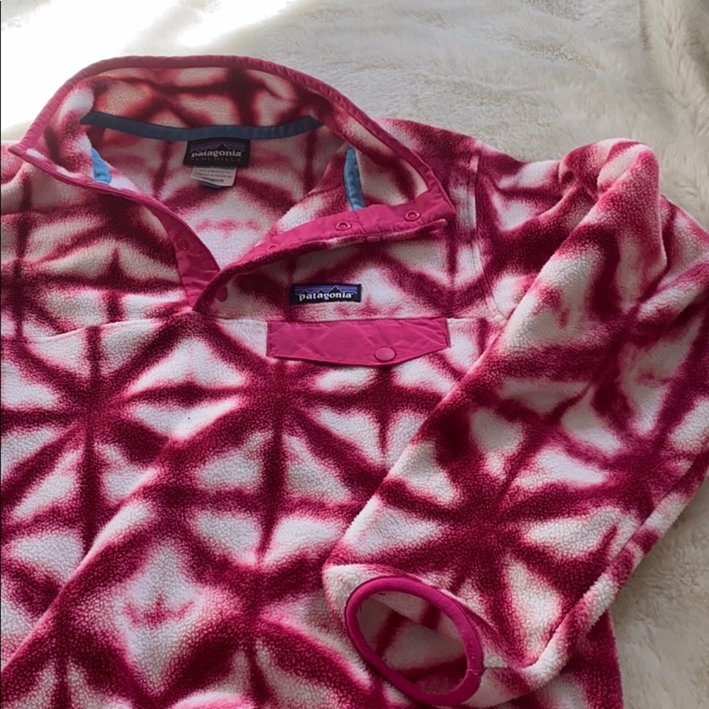 Patagonia Synchilla White & Pink Pattern Pullover - Gem